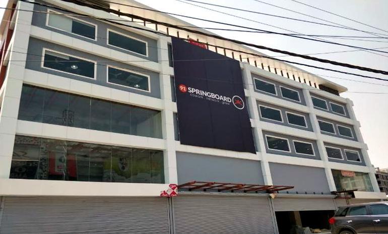 Mytri Square in Gachibowli - Miyapur Road, Hyderabad | Cityinfo Services