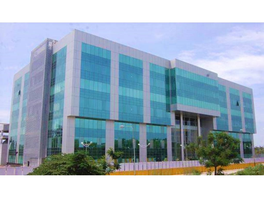 Cowrks - RMZ One Paramount Project in Mount Poonamalle High Road ...